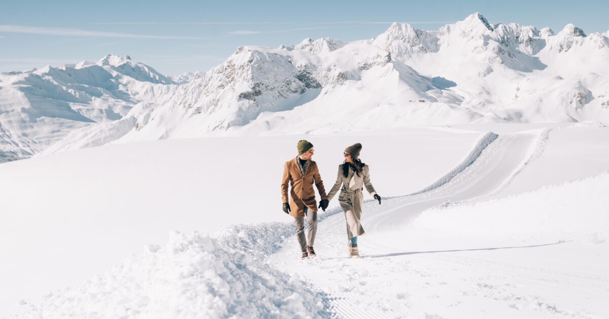 Morning snow hike with Roman Horvath MW from Domäne Wachau - Lech Zürs